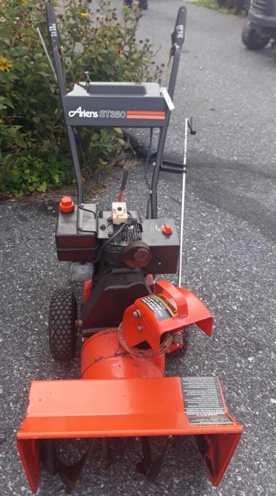 Used Snow Throwers & Blowers – Dave's Lawn & Garden